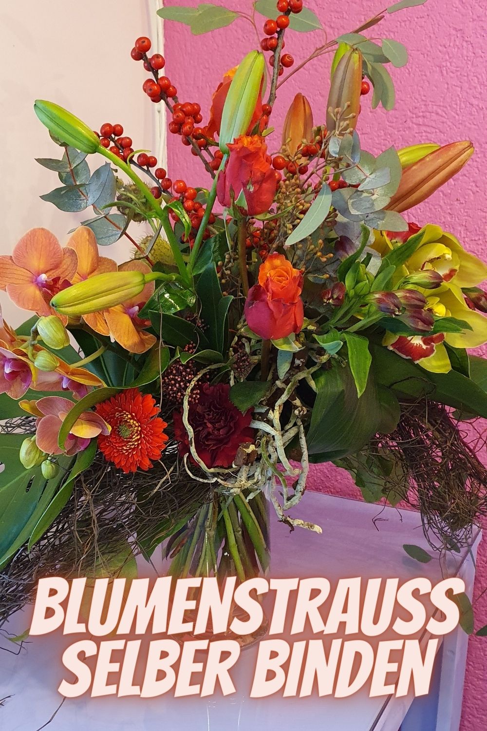 Exklusiver Blumenstrauss in Bogenform selber binden Anleitung - Blumen ...